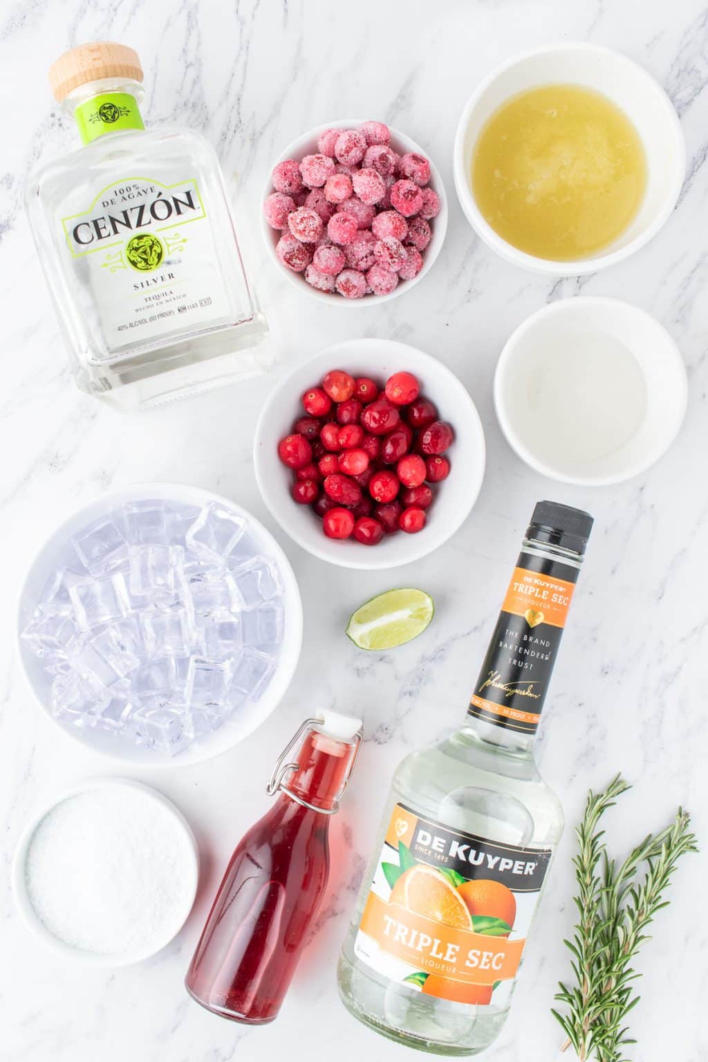 Easy Christmas Mistletoe Margarita Recipe - Kara Creates